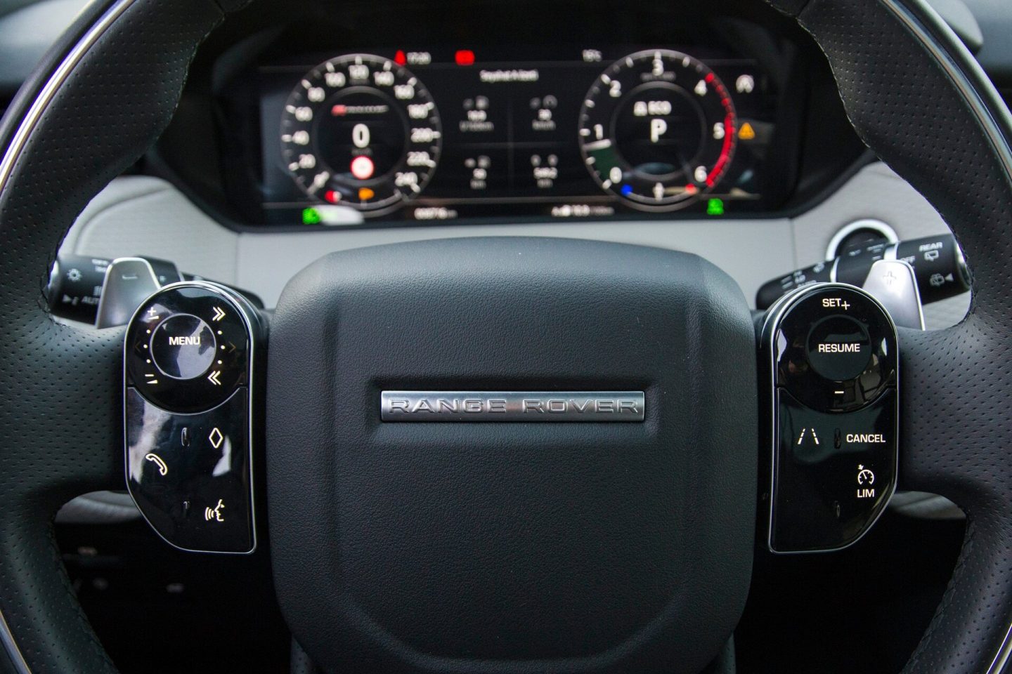 Land Rover Garage Wolverhampton - Fitch Autos