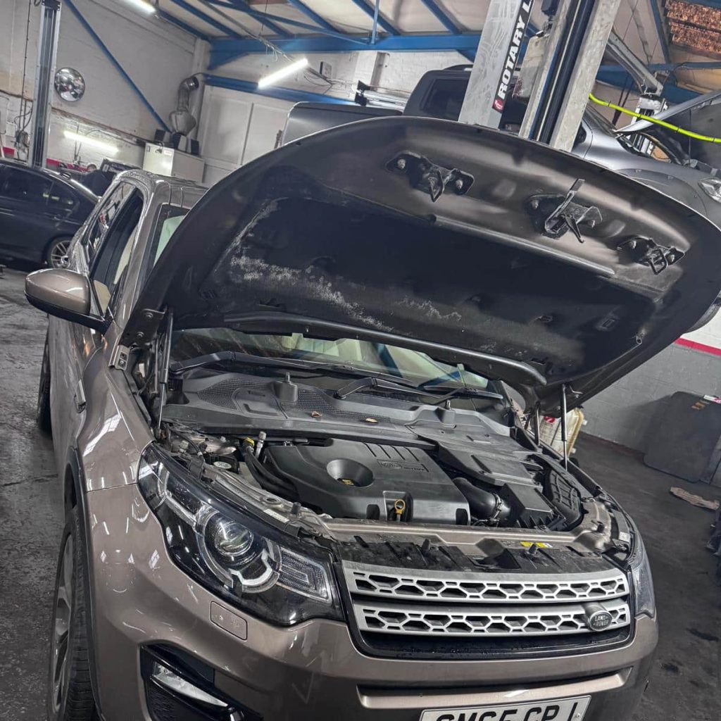 Audi Coolant: A Guide To What Type Of Coolant To Use - Fitch Autos